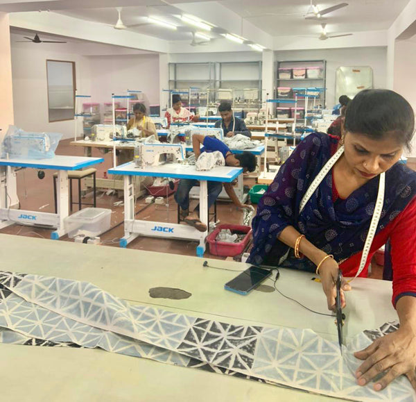 Seek Process: Seek Supply Chain WHO (stitching+finishing) – Seek Collective